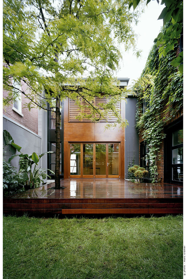 Gallery of U house / NDA - 8