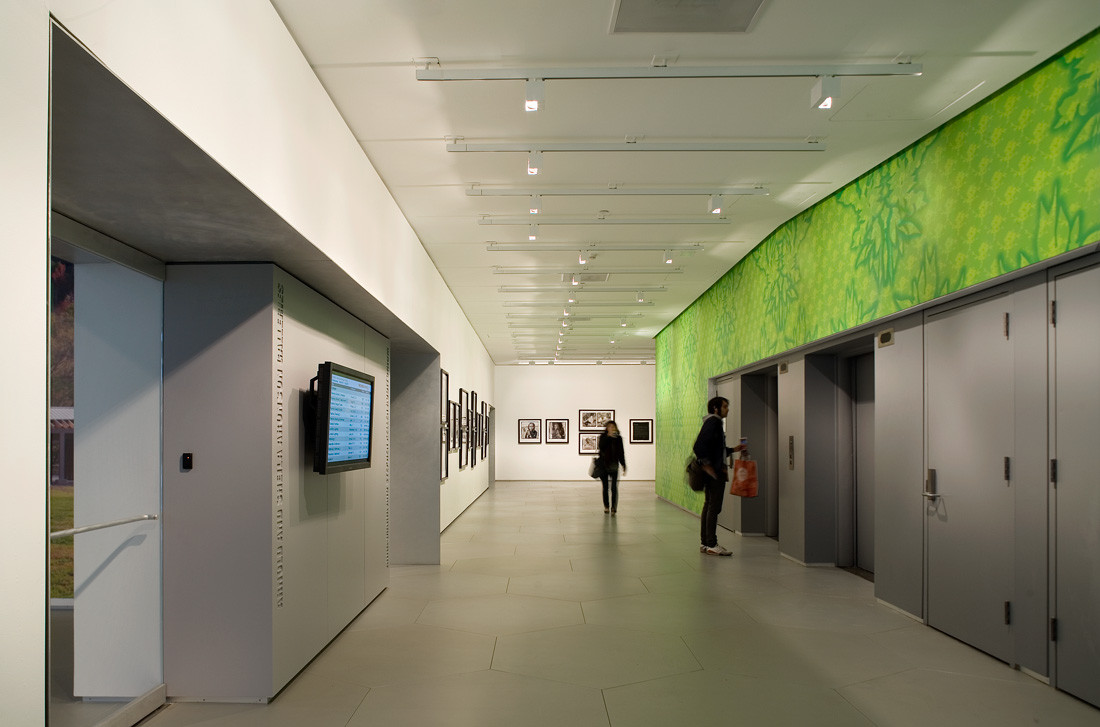 画廊 希拉·约翰逊设计中心 / Lyn Rice Architects - 21