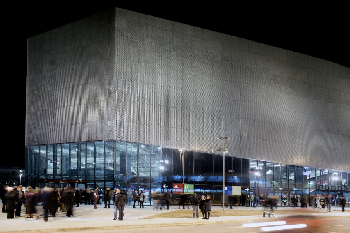 Gallery of Spaladium Center / 3LHD architects - 3