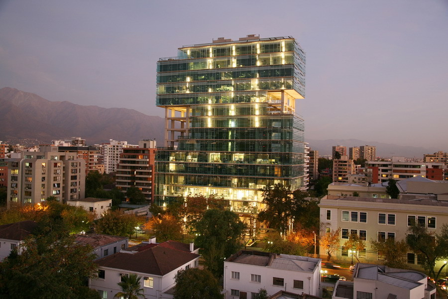 Gallery of Duoc Corporate Building / Sabbagh Arquitectos - 14