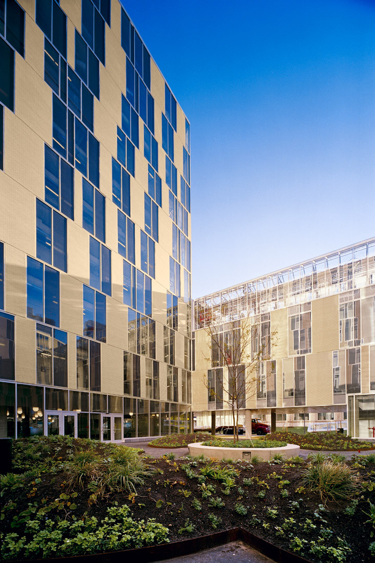 Gallery of UQAM's Campus / Tétreault Parent Languedoc + Saia Barbarese ...