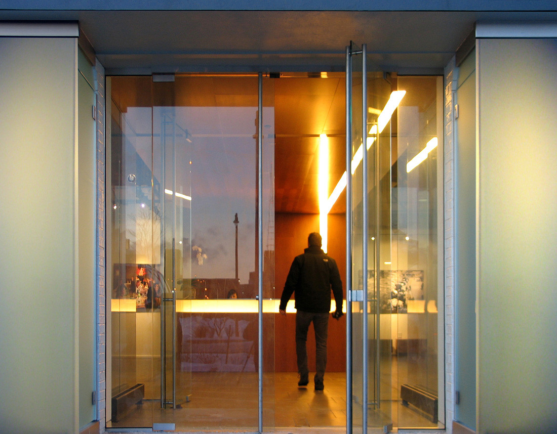 Gallery of Palomar Welcome Center / Johnsen Schmaling Architects - 9
