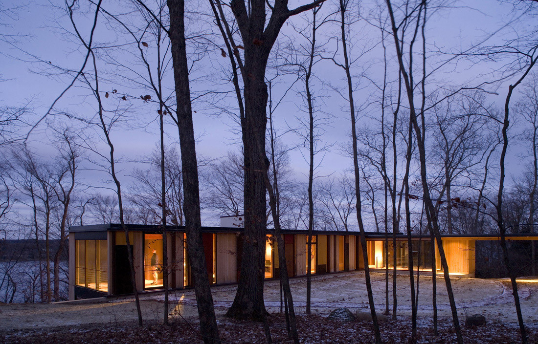 Gallery of Camouflage House / Johnsen Schmaling Architects - 9