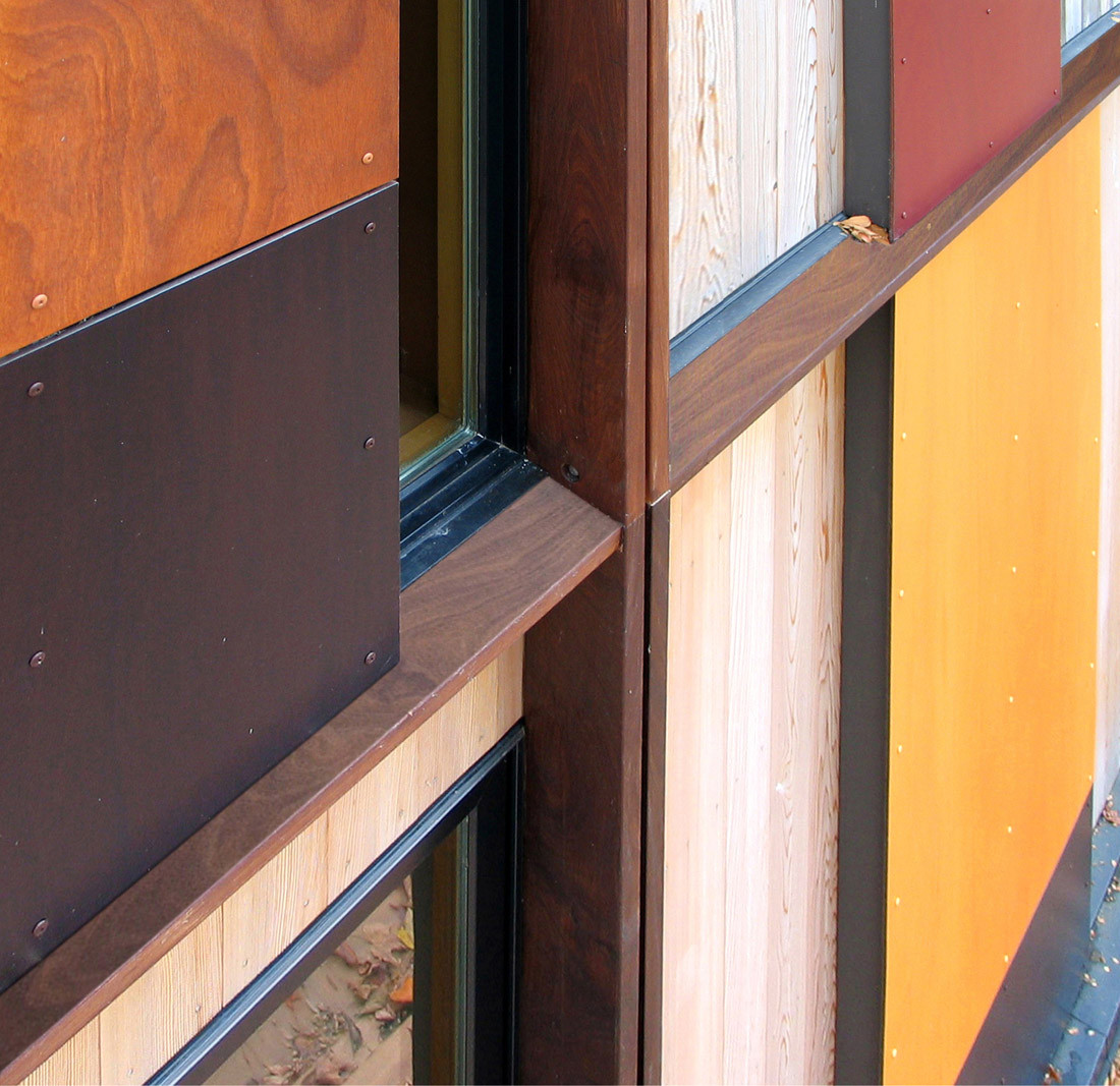 Gallery of Camouflage House / Johnsen Schmaling Architects - 11