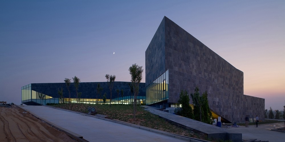 Gallery of Ordos Art Museum / DnA - 8