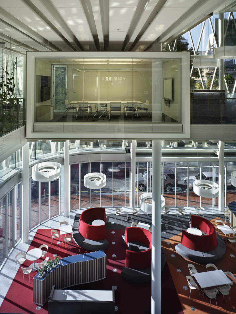 Gallery of NZI Centre / Jasmax - 11