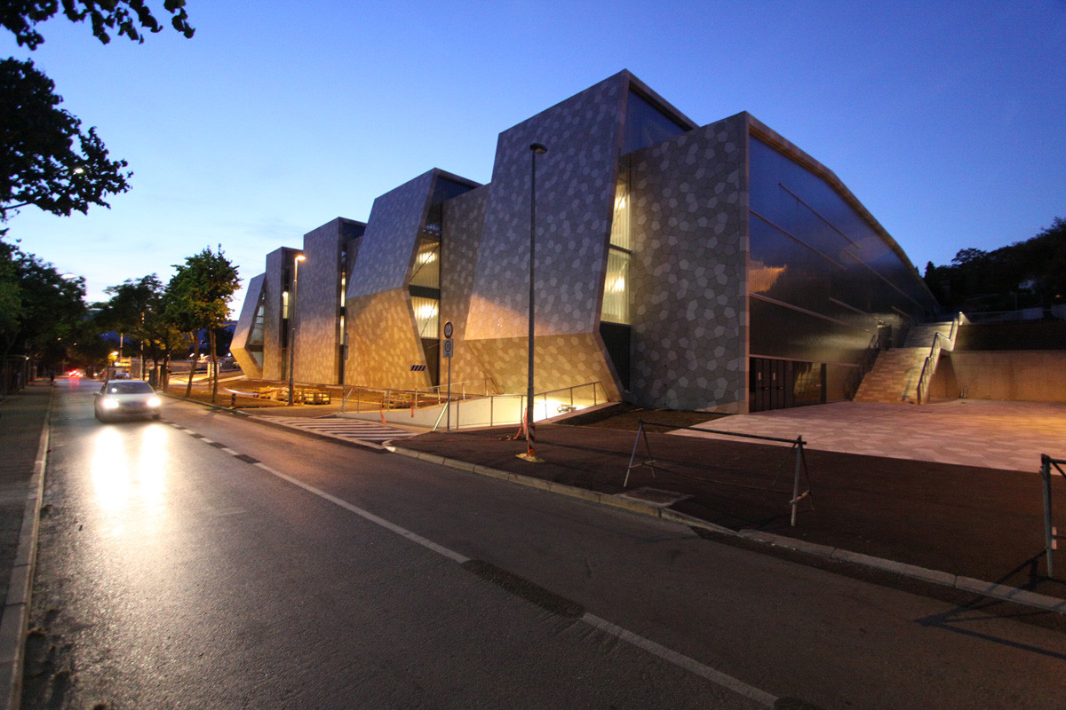 Gallery of Zamet Centre / 3LHD - 12
