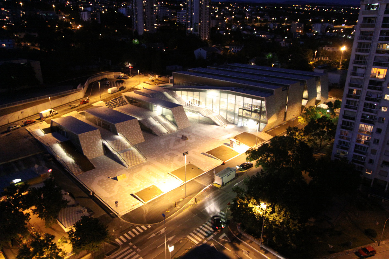 Gallery of Zamet Centre / 3LHD - 14