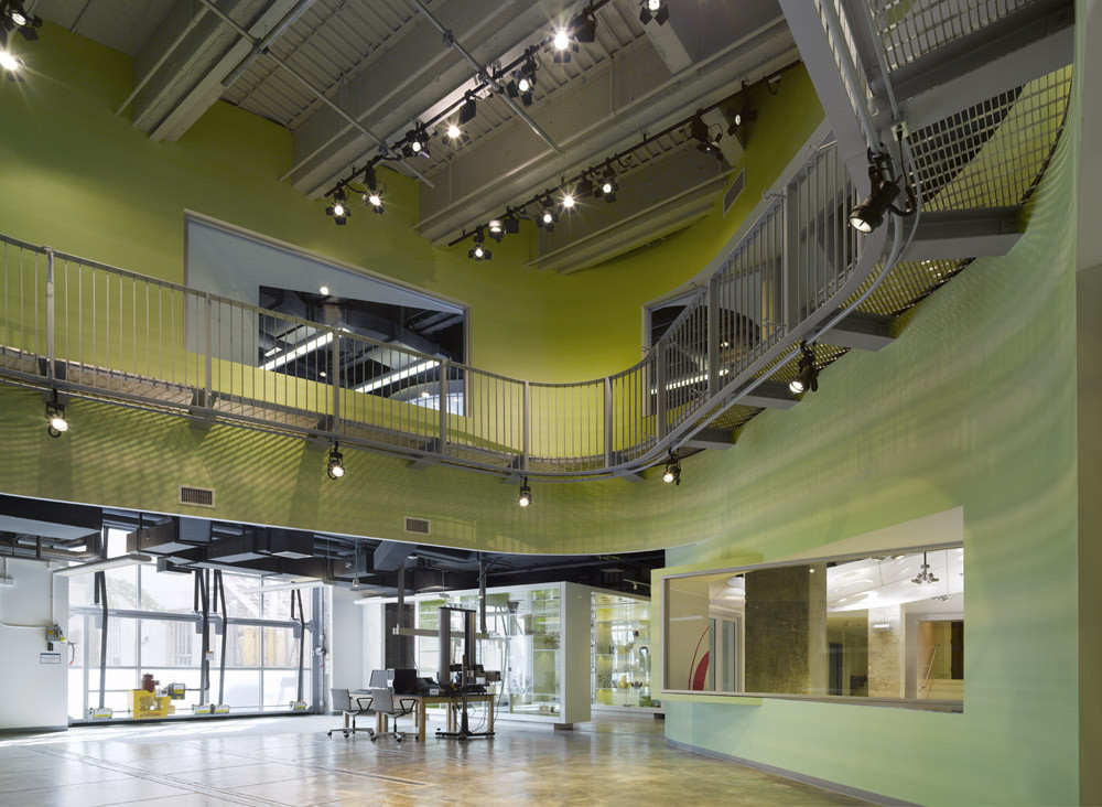 Gallery of Graduate Aerospace Laboratories / John Friedman Alice Kimm ...