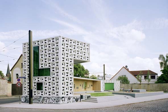 Gallery of Open Air Library / KARO Architekten - 11