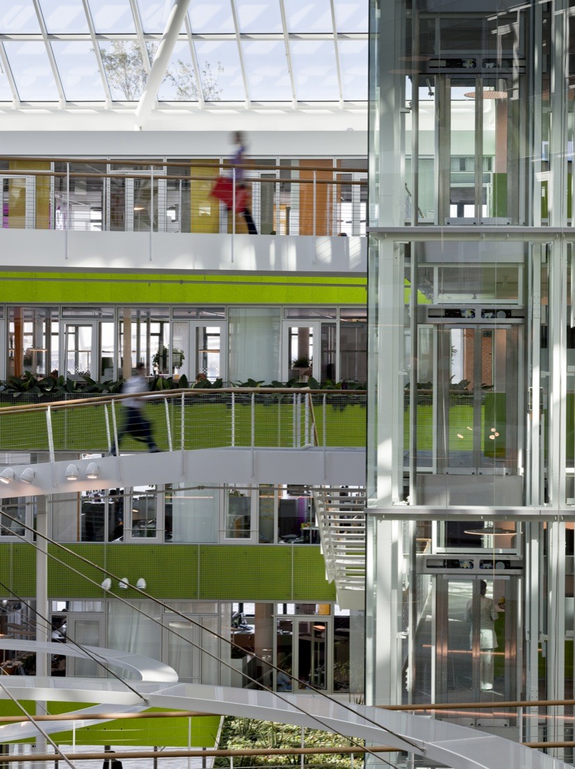 Gallery of Unilever Headquarters / Behnisch Architekten - 8