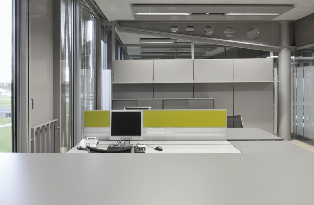 Gallery of Voest Alpine Office Center / Dietmar Feichtinger Architectes ...