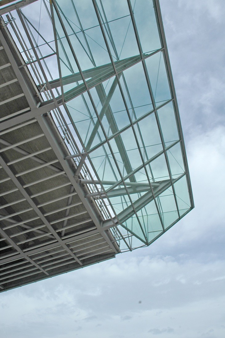 Gallery of Voest Alpine Office Center / Dietmar Feichtinger Architectes ...