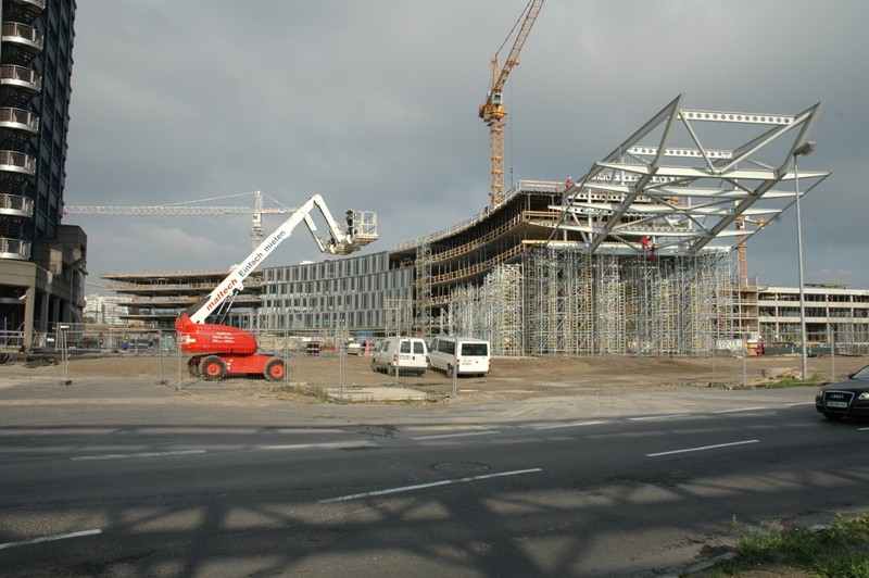 Gallery of Voest Alpine Office Center / Dietmar Feichtinger Architectes ...