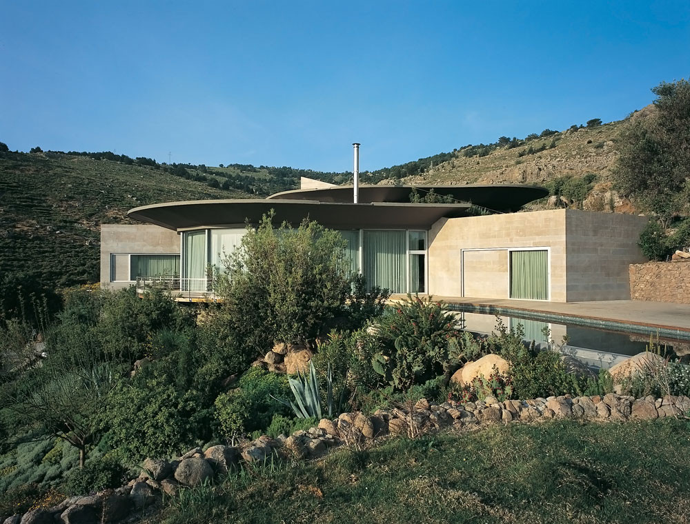 Gallery of Exploded House / GAD Architecture - 2