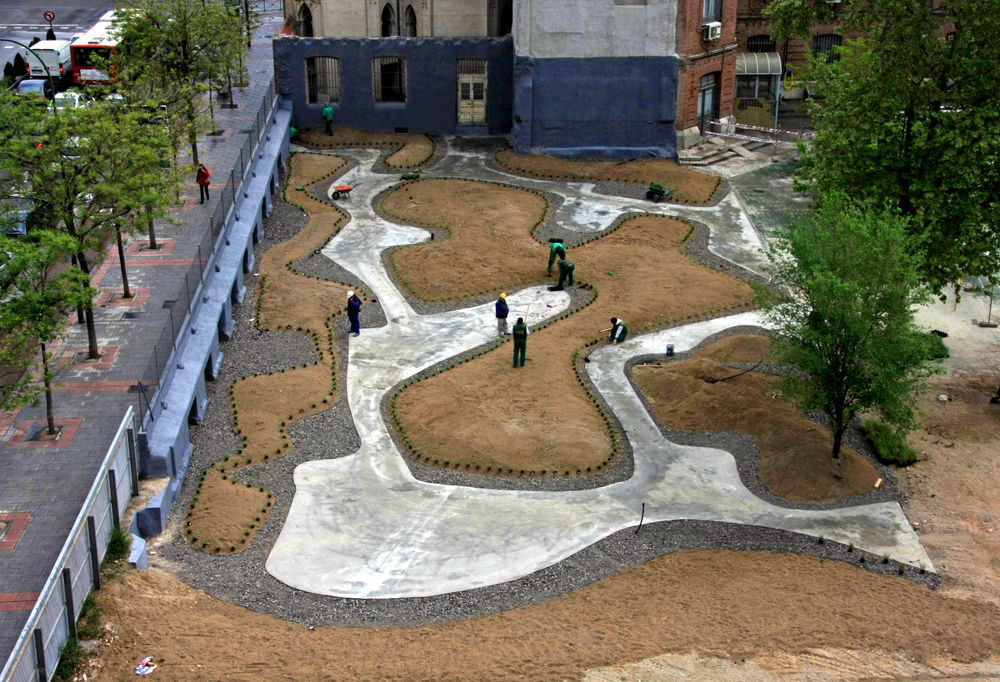 Gallery of O'Donnell Garden / Estudio Caballero Colón - 7