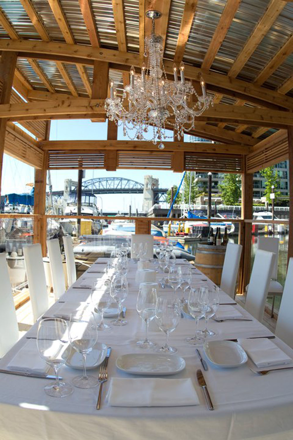Gallery of Floating Dining Room / Goodweather Design & Loki Ocean - 7