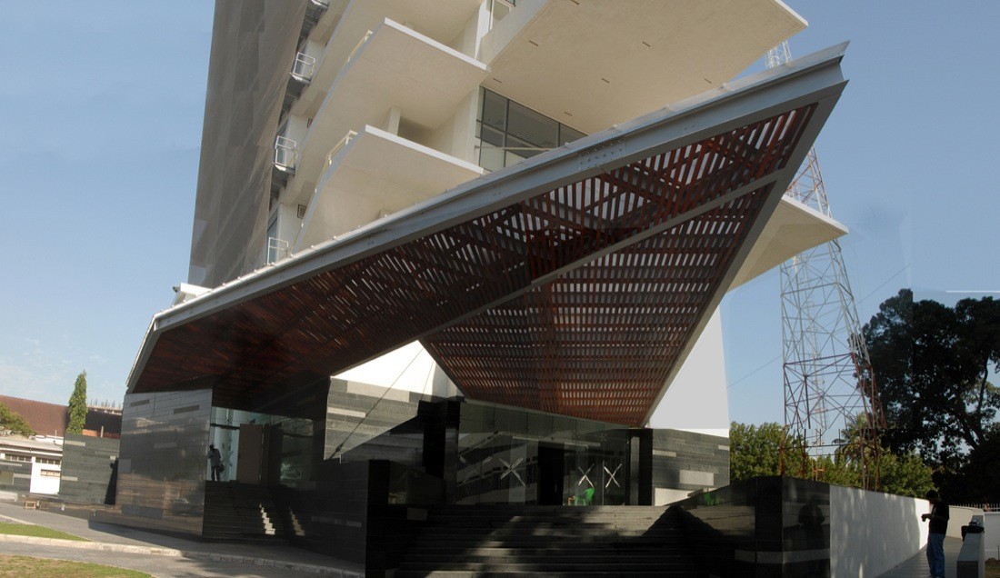 Gallery of Exim Tower / SPASM Design Architects - 10