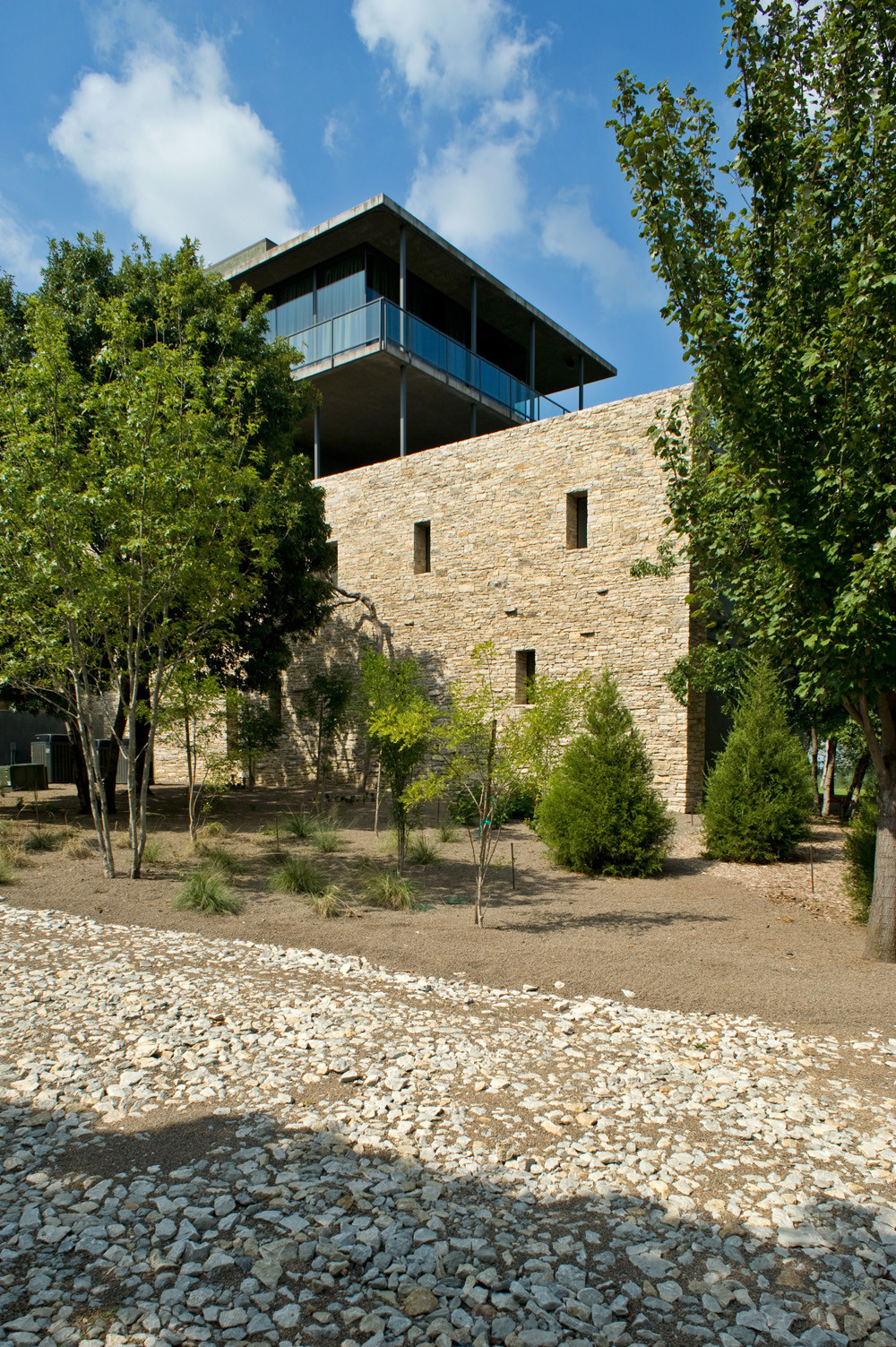 Gallery of House on Cedar Hill / Cunningham Architects - 14