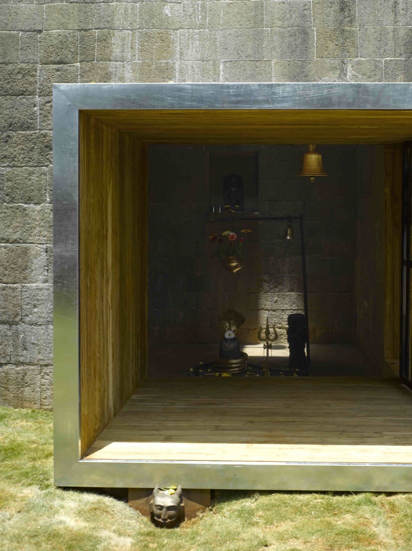 Gallery of Shiv Temple / Sameep Padora & Associates - 6