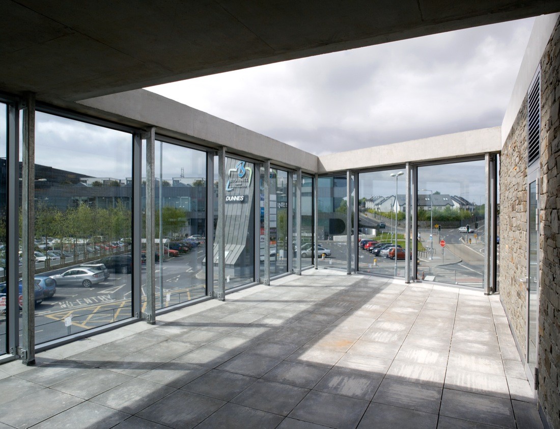 Gallery of Drive Through Restaurant / Paul Dillon Architects - 3