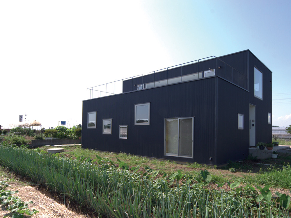 Gallery of With / Studio LOOP - 4