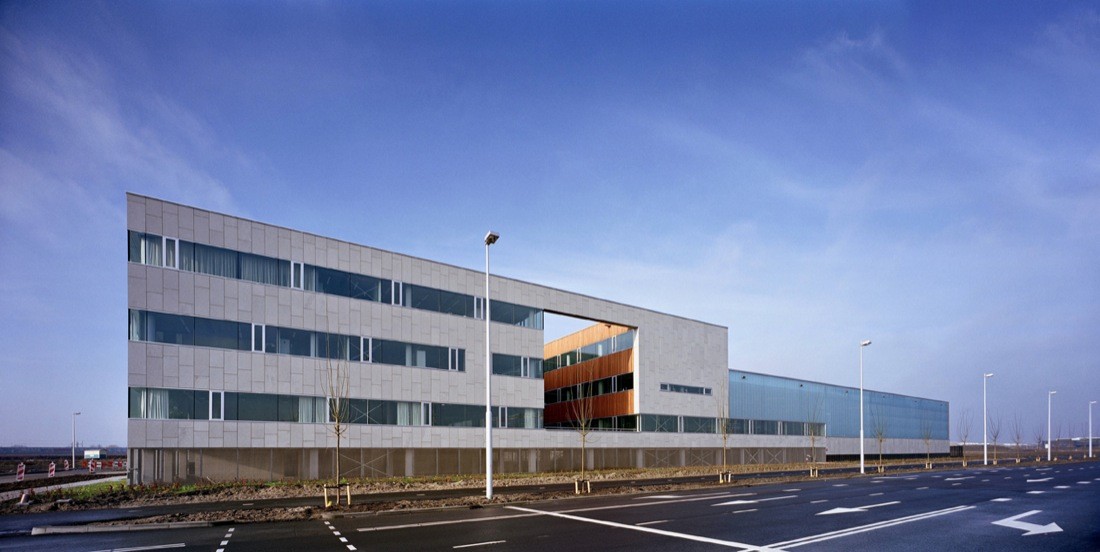 Gallery of Simed Health Care Group / DHV architects - 14