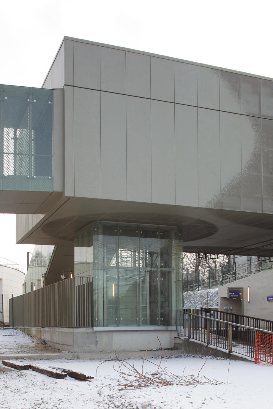 Gallery of Bridge Building / Atelier Phileas - 9