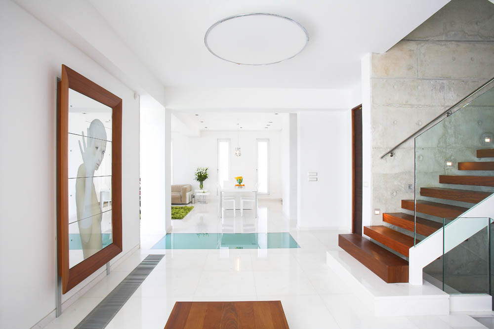 Gallery of Adamos Residence / Vardastudio Architects & Designers - 24