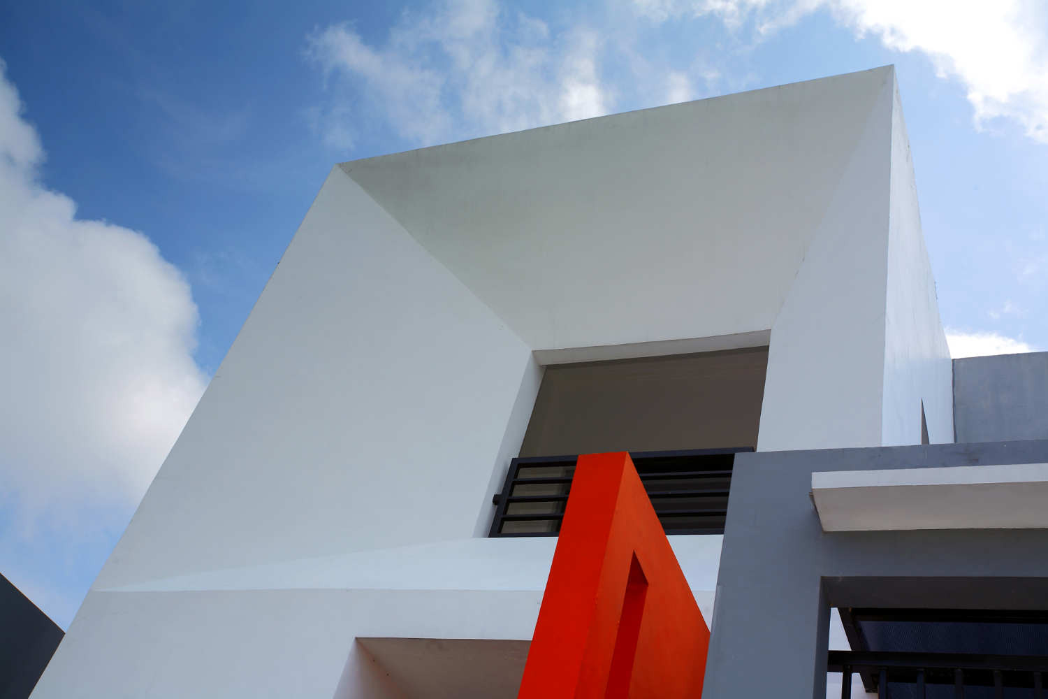 Gallery of Ira Residence / Andy Rahman - 6