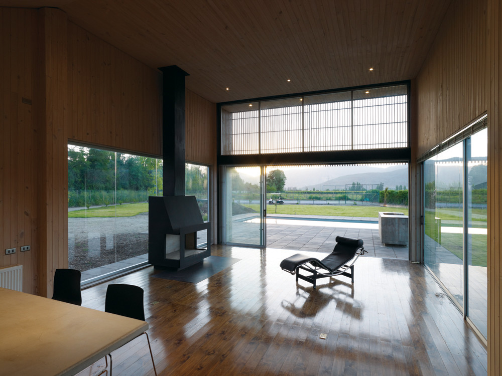 Gallery of Finger Joint House / LAND Arquitectos - 7