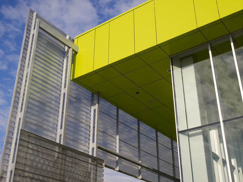 Gallery of Gary Comer College Prep / John Ronan Architects - 7