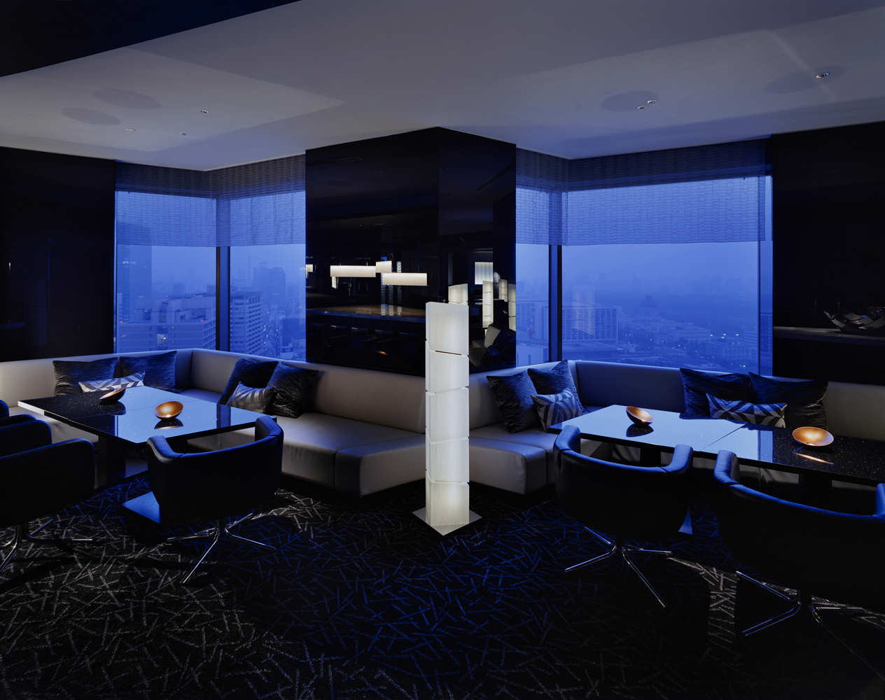 Gallery of MIXX Bar & Lounge / Curiosity - 4