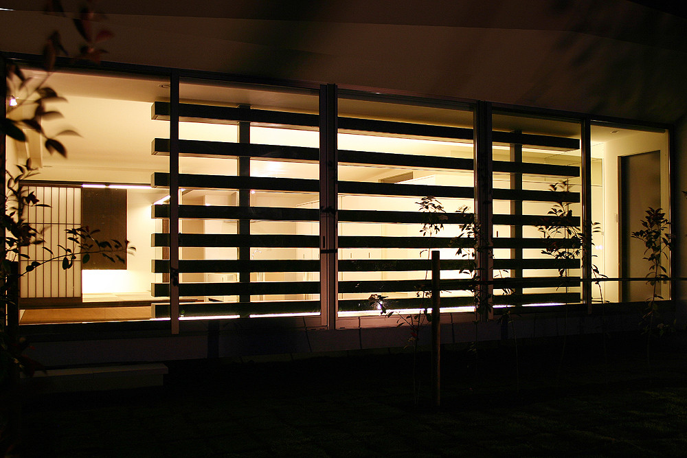 Gallery of House With Concrete Louvers / StudioGreenBlue - 18