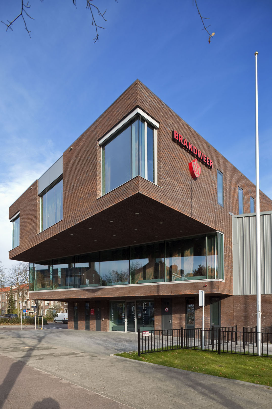 Gallery of Fire Station Rijswijk / Jeanne Dekkers Architectuur - 6