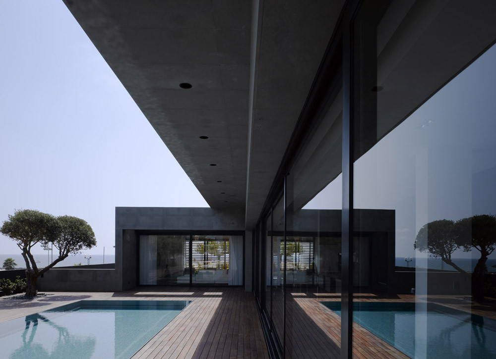Gallery of Hezelia Home / Pitsou Kedem Architects + Tanju Qzelgin - 5