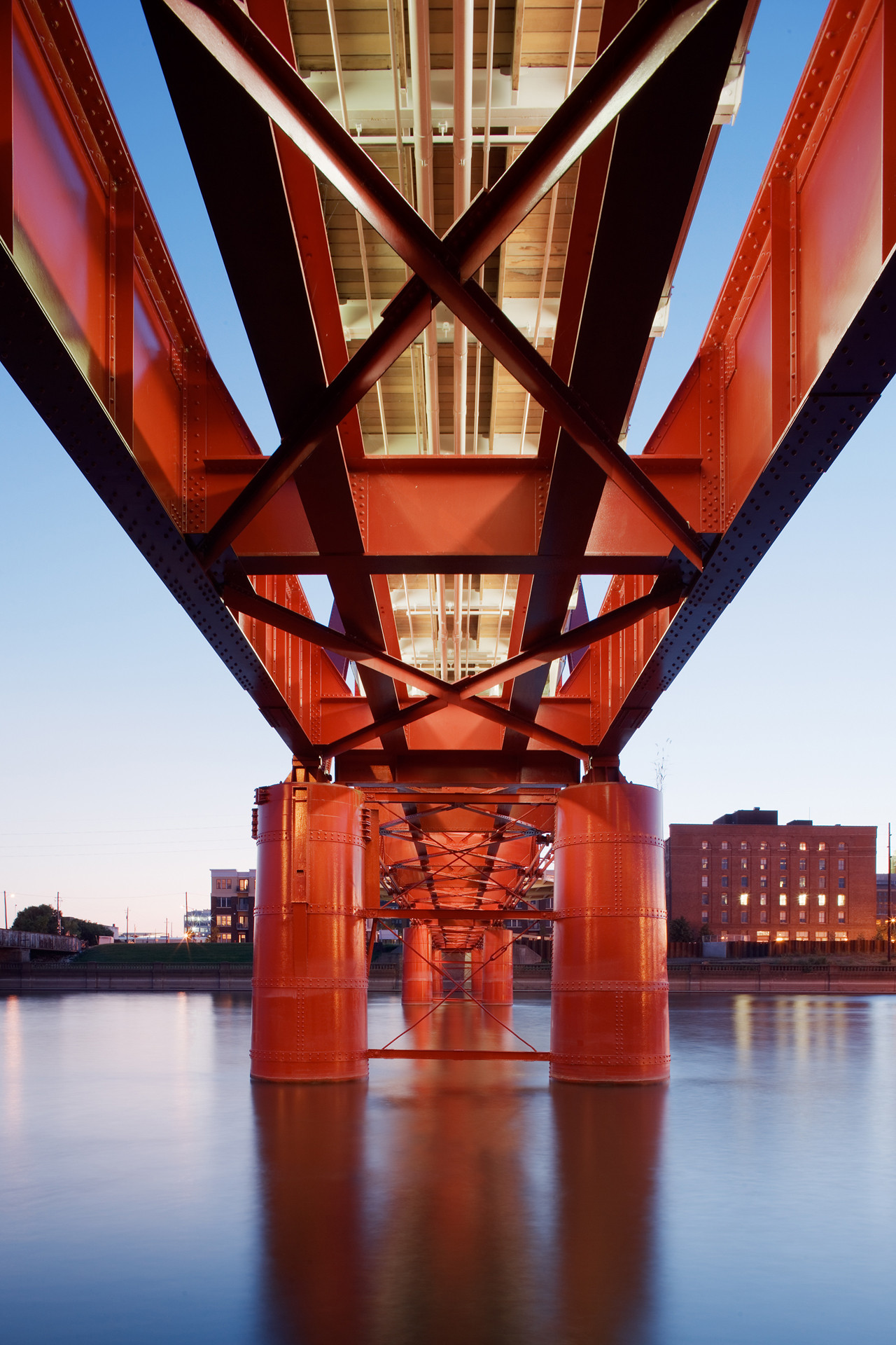 Gallery of Des Moines Union Railway Bridge / Safdie Rabines Architects - 4