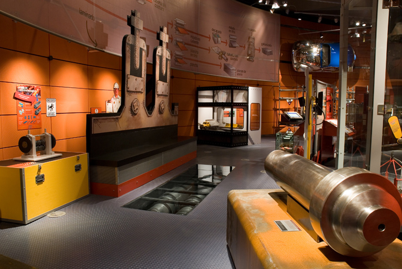Gallery of Horno 3 Steel Museum / Grimshaw - 6