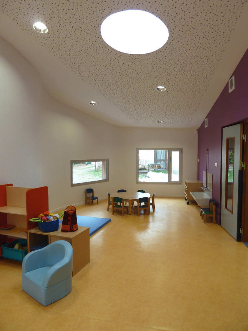 Gallery of Le Petit Prince Nursery School / AR+TE Architectes - 5