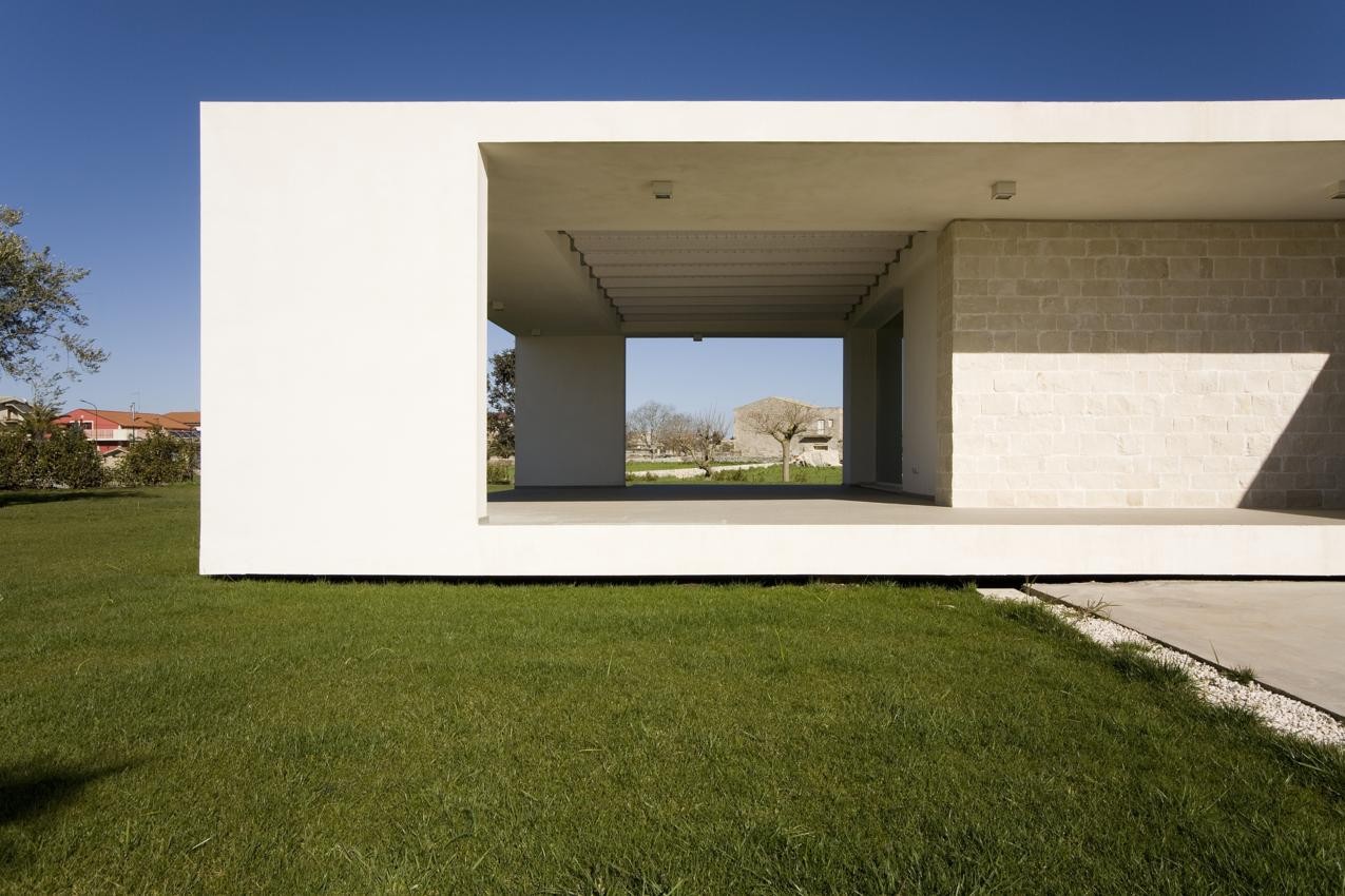 Gallery of Villa T / Architrend Architecture - 3