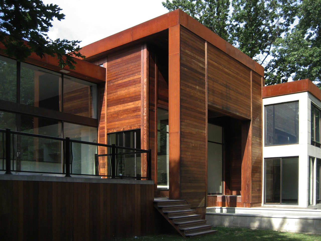 Gallery of The Birchview House / Prototype Design Lab - 3