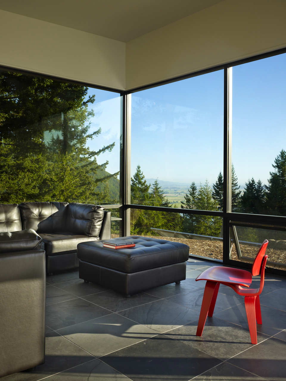 Gallery of Chuckanut Ridge Residence / Prentiss + Balance + Wickline ...