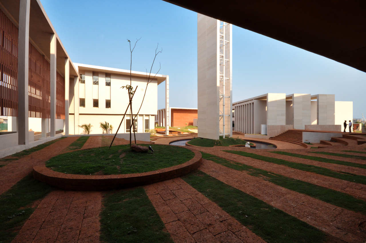 Gallery of International Management Institute / Abin Design Studio - 30
