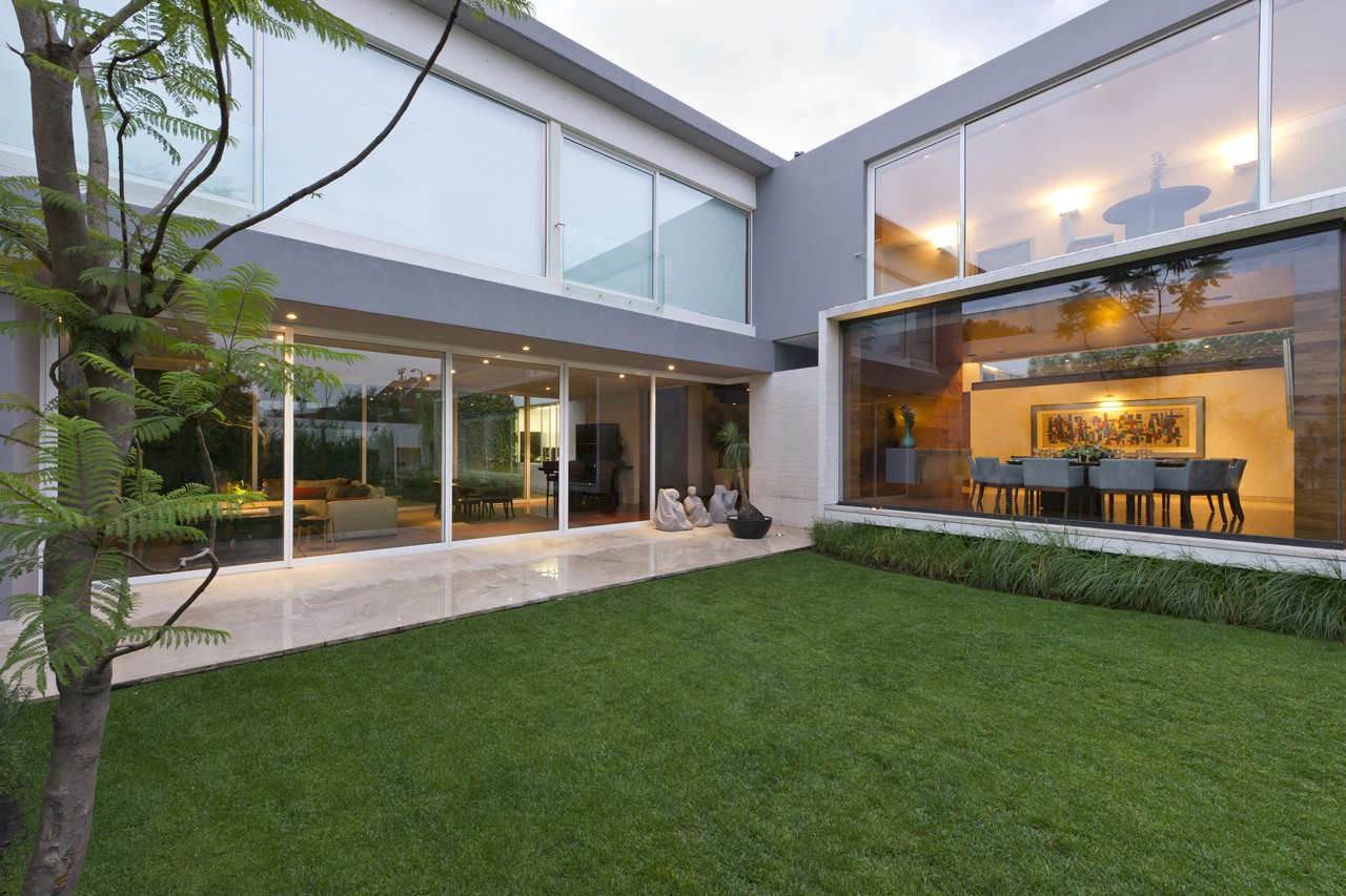 Gallery of AE House / twentyfourseven - 6