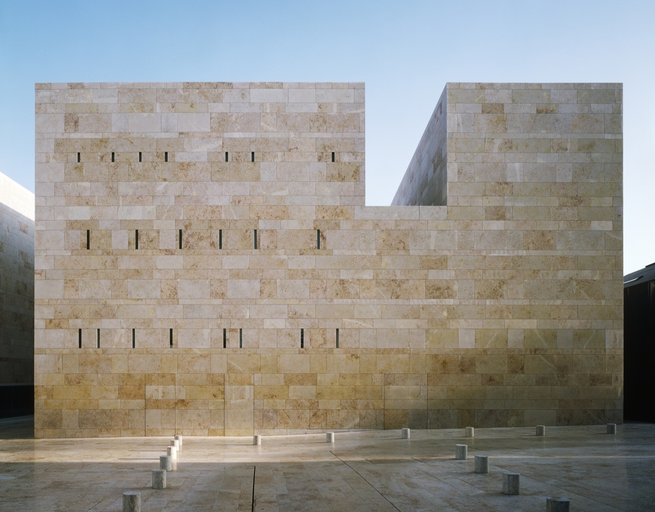 Gallery of Sines Center for the Arts / Aires Mateus - 3