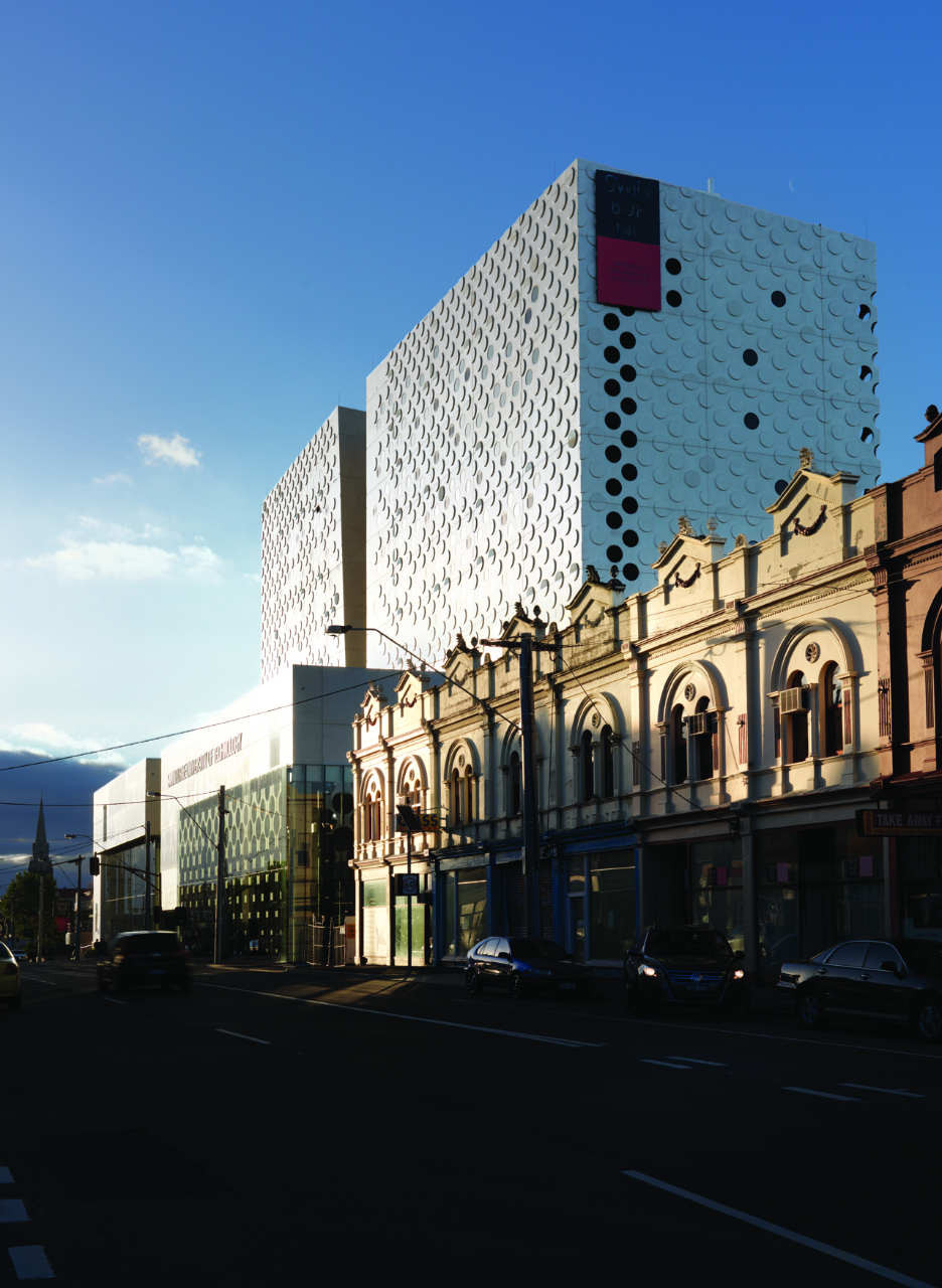 Gallery of The Swinburne University of Technology / H2o architects - 8