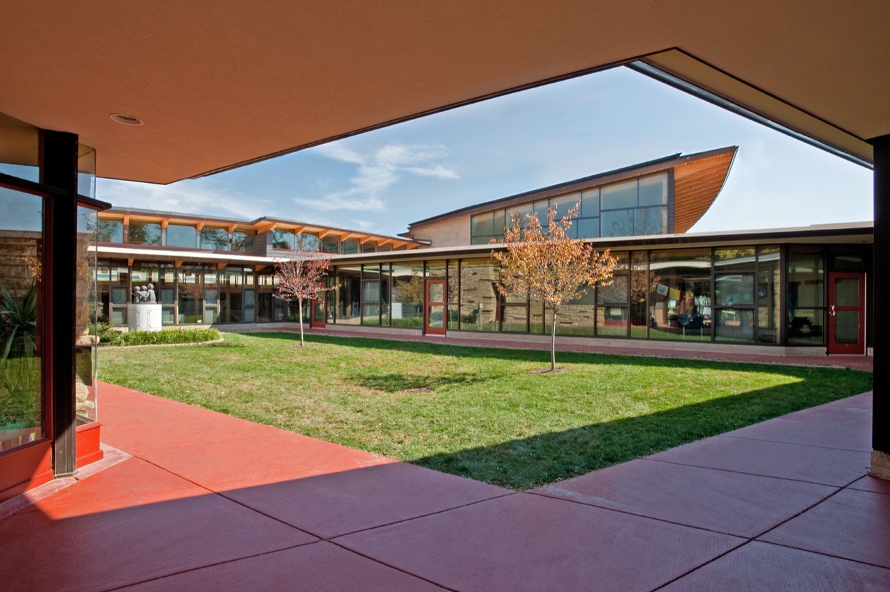 Gallery of First Unitarian Society Meeting House / TKWA - 4