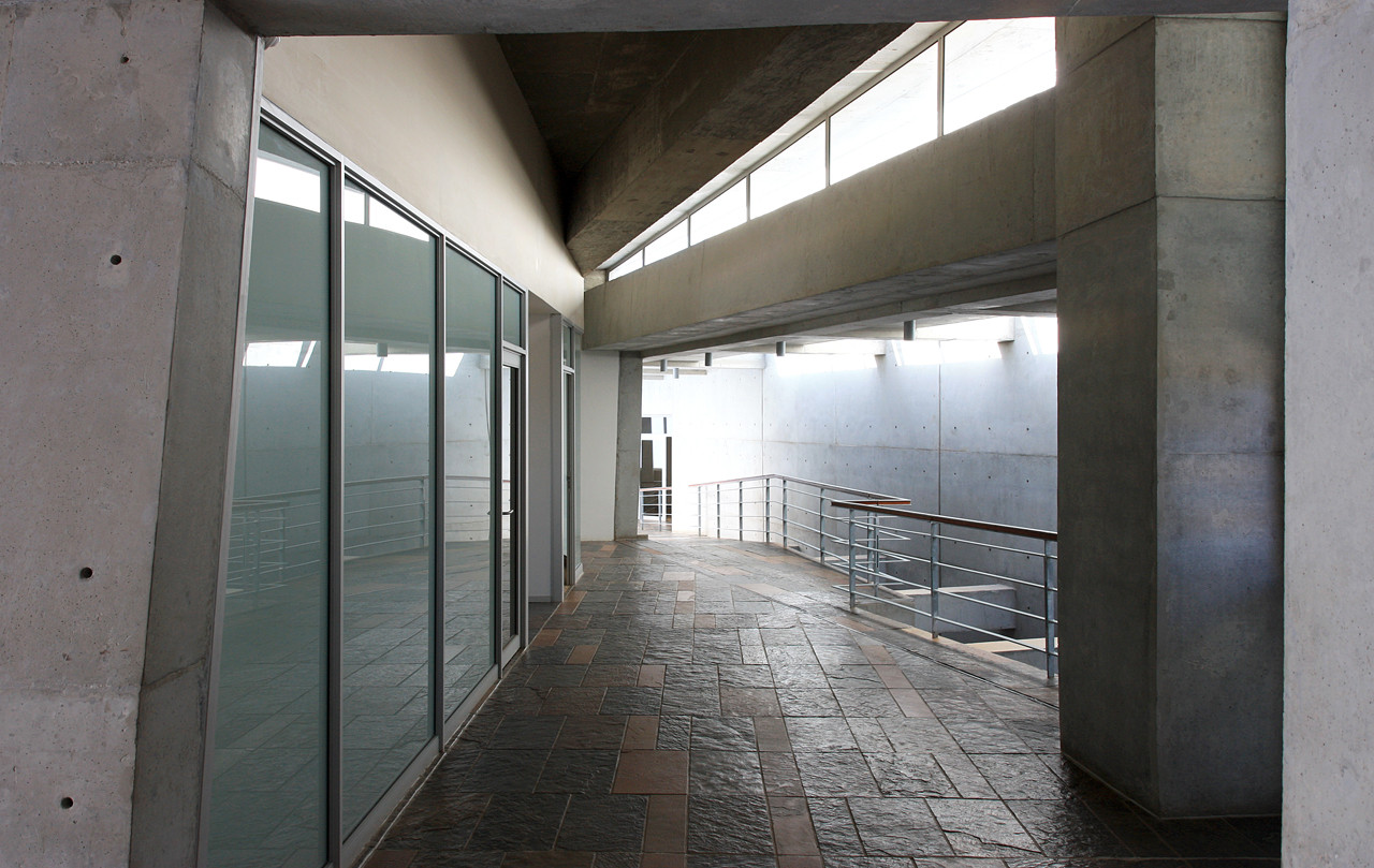 Gallery of Ubuntu Centre / Field Architecture - 8