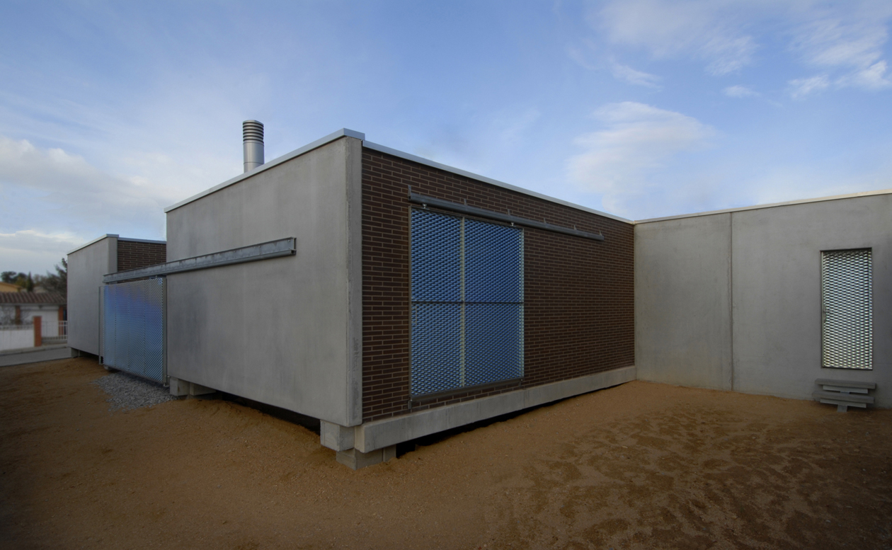 Gallery of Ramona's House / rza arquitectes - 6