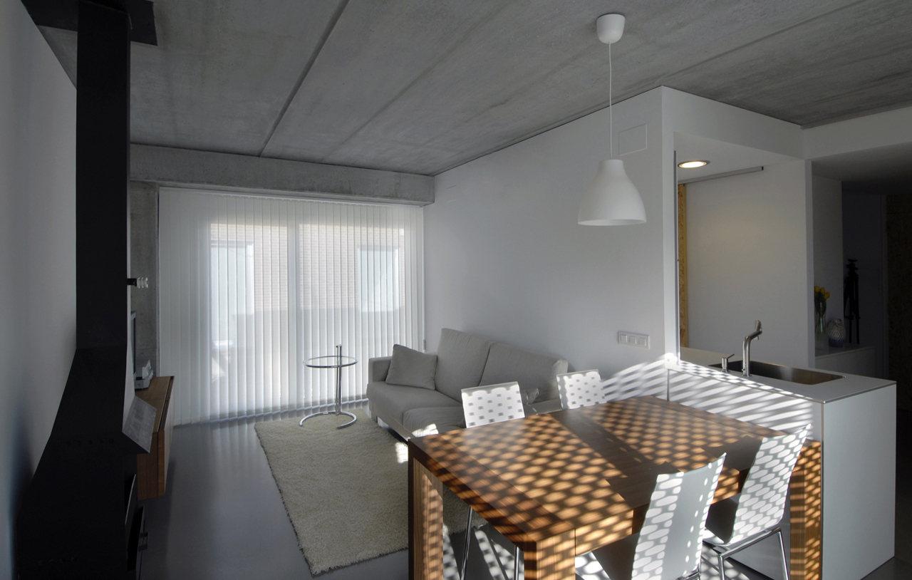 Gallery of Ramona's House / rza arquitectes - 10